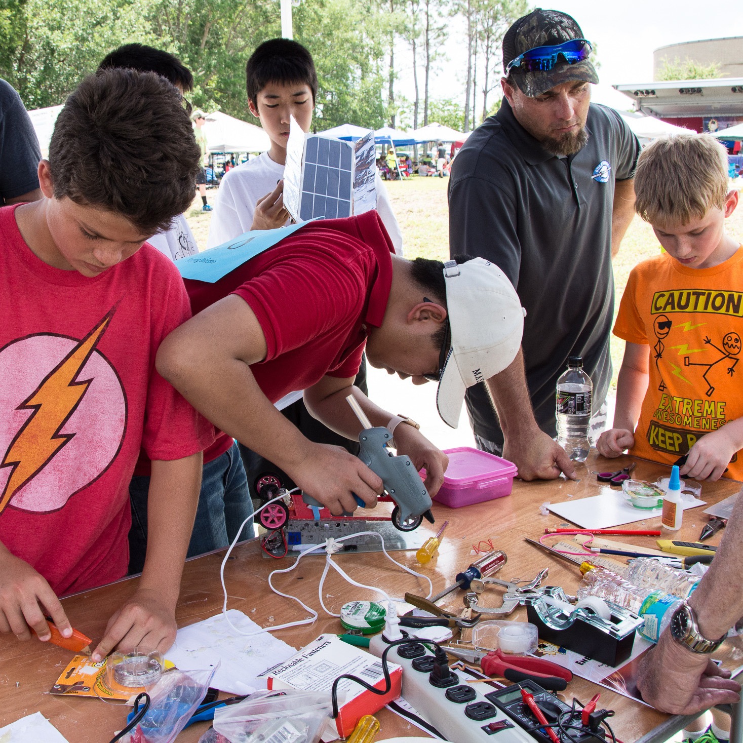 EnergyWhiz – Empowering Student Innovation for a Clean Energy Future